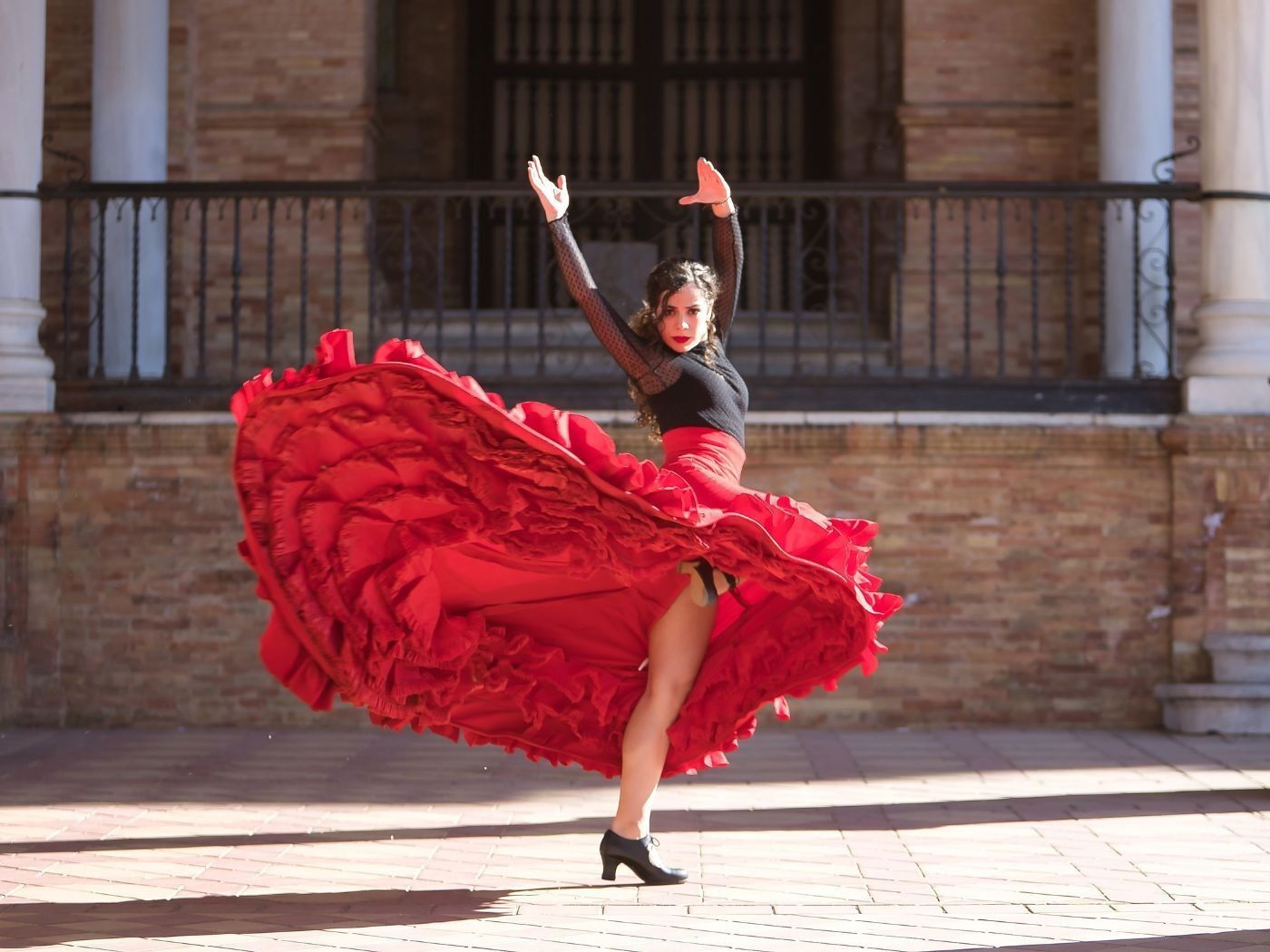 Danza folclórica: que és, características y tipos - Cultura Genial