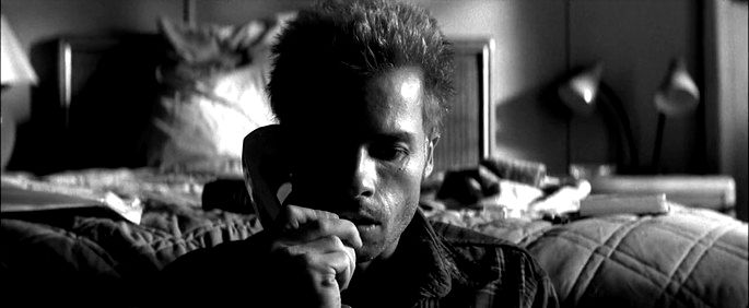 Filme Amnésia (Memento): explicação e análise - Cultura Genial